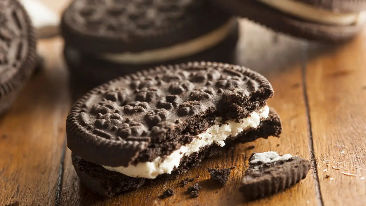Homemade Oreos: A Simple Recipe for the Perfect Cookie